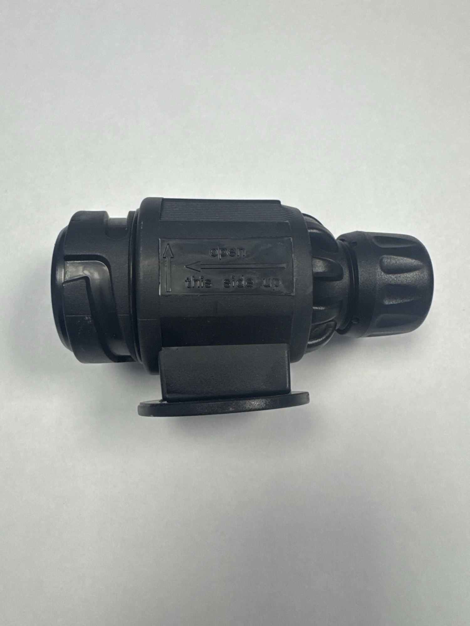 13 Pin Plug (with 8 pins) / 12v European Trailer Board – Bramber Trailers